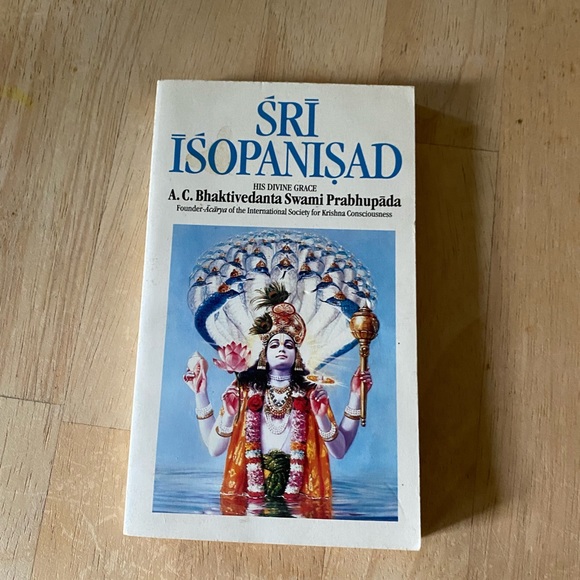 Accents | Sri Isopanisad Was Written Thousands Of Years Ago In The ...